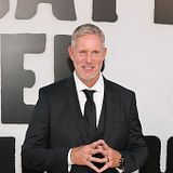 Aniversários de famosos em 20 abril - AdoroCinema