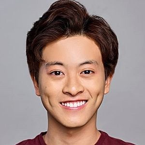 Alan Chow - AdoroCinema