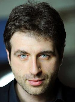 Angelo Rinna - AdoroCinema