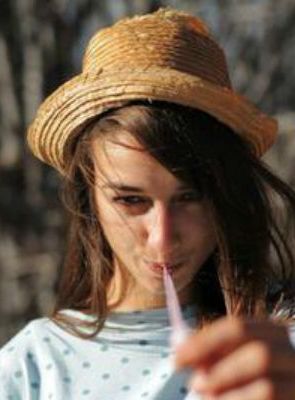 Ina Nikolova - AdoroCinema