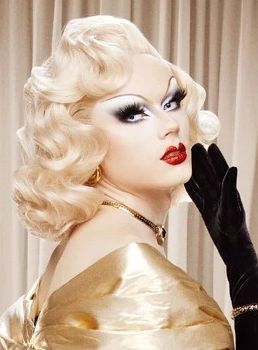 Starlet - AdoroCinema