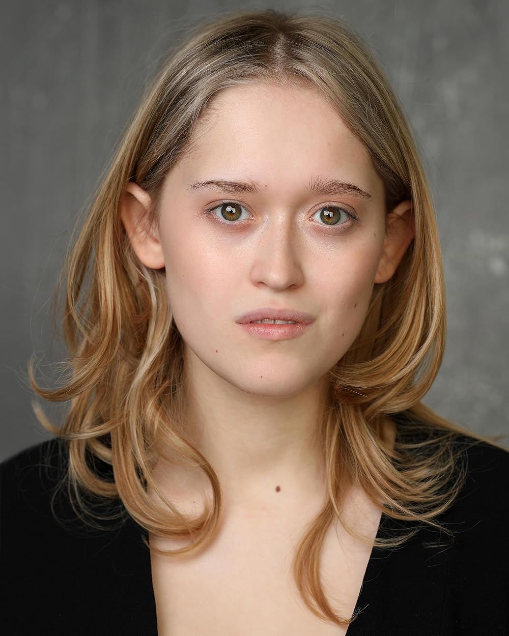 Freya Hannan-Mills : A biografia - AdoroCinema