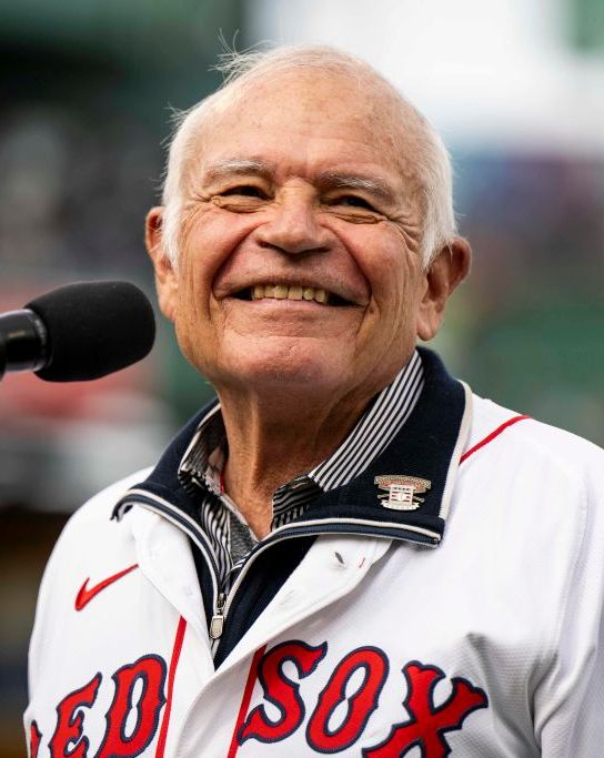 Joe Castiglione : A biografia - AdoroCinema
