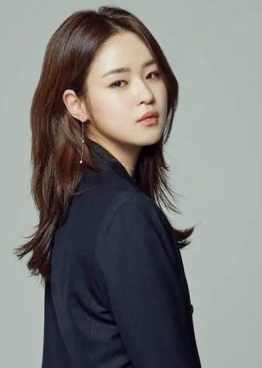 Eun-woo Shim : A biografia - AdoroCinema