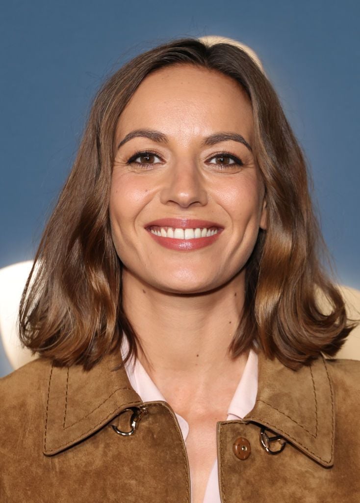 Antonia Desplat : A biografia - AdoroCinema