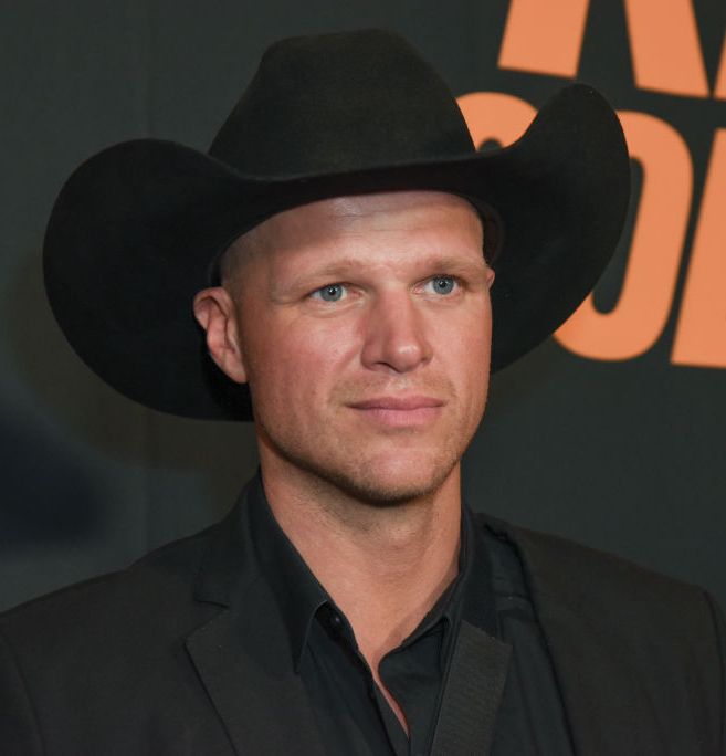 Charles Bisset : A biografia - AdoroCinema