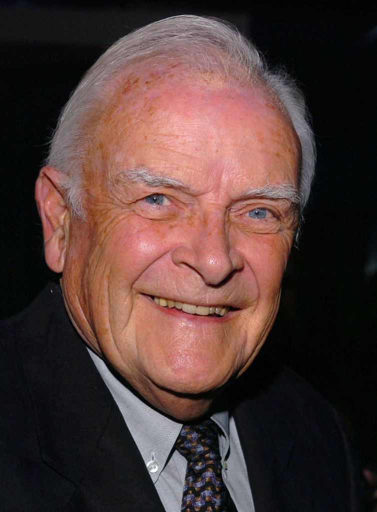 John Ingle : A biografia - AdoroCinema