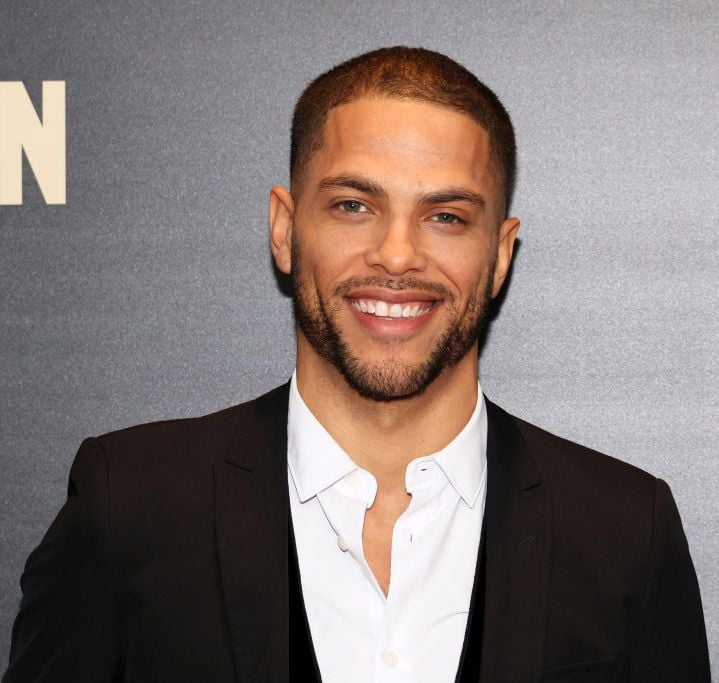 Isha Blaaker - AdoroCinema