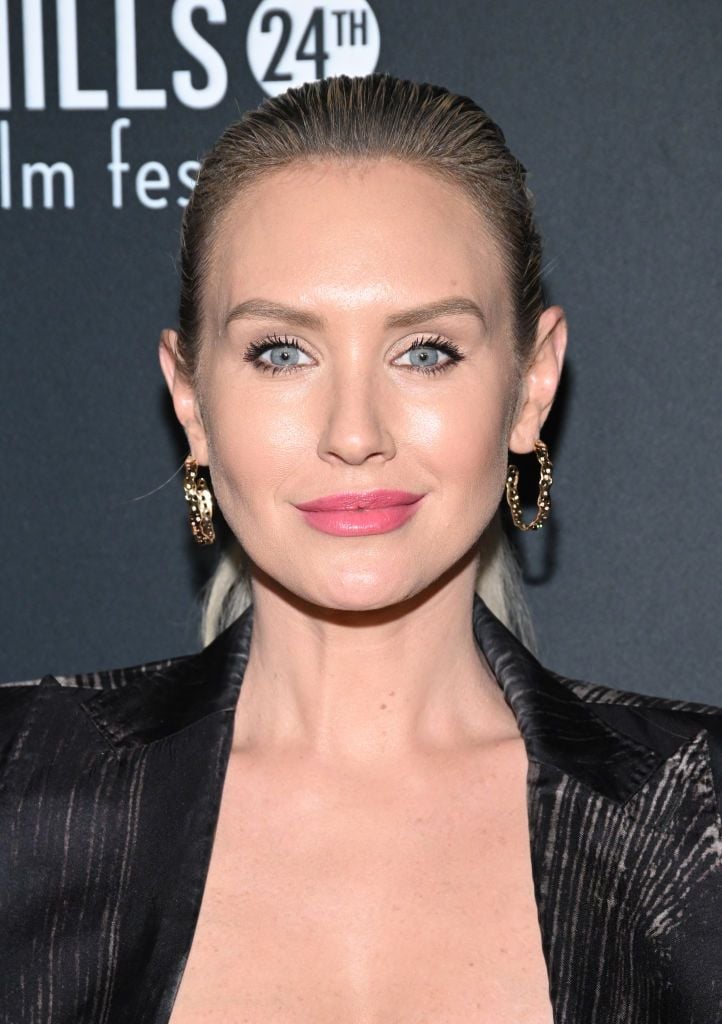 Nicky Whelan : seus Filmes e séries em streaming - AdoroCinema