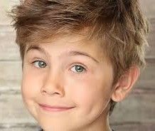 Remy Edgerly : A biografia - AdoroCinema