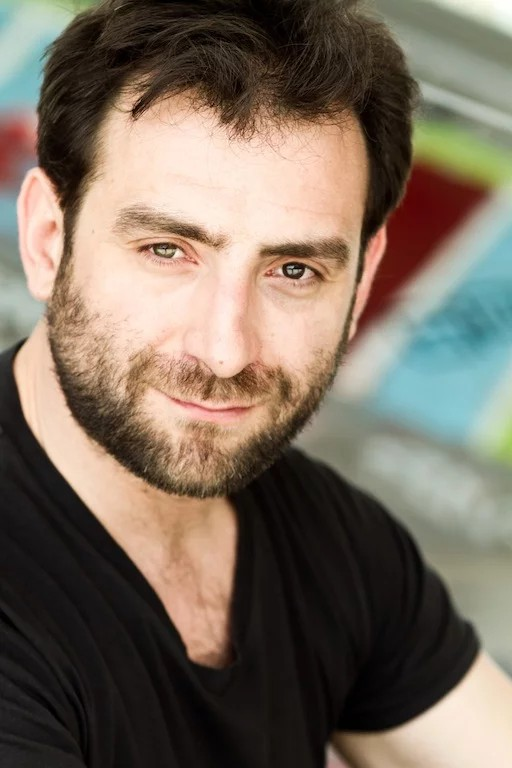 Daniele Perrone : A biografia - AdoroCinema