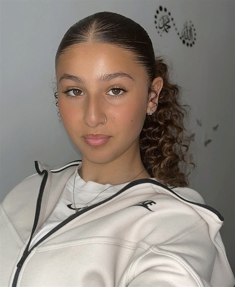 Emma Boumali : A biografia - AdoroCinema