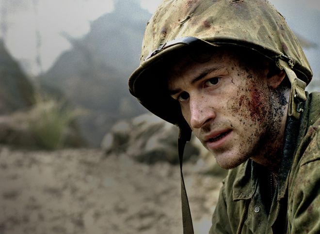 O Pacífico : Fotos Joseph Mazzello - 5 no 27 - AdoroCinema