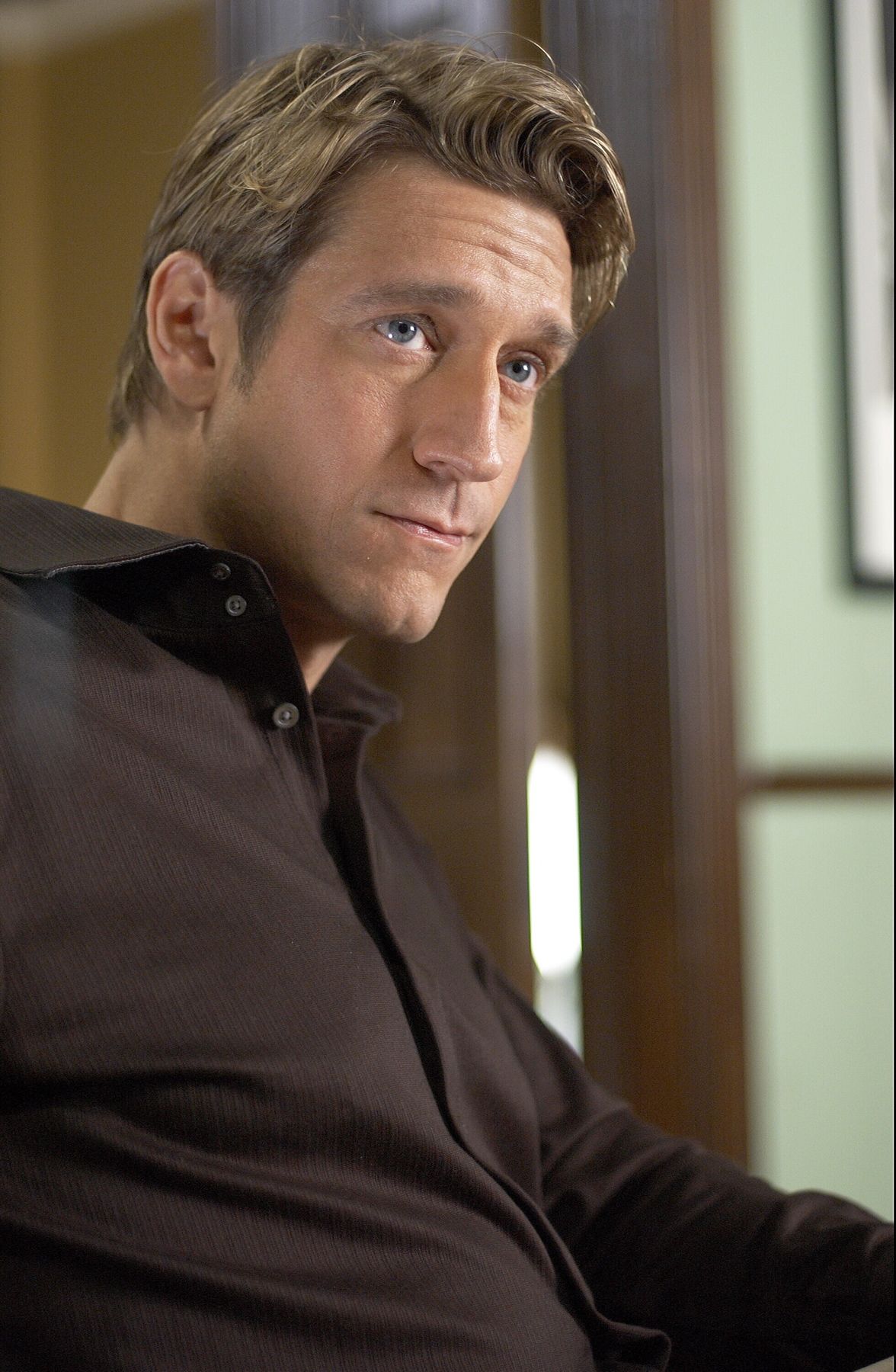 Queer as Folk (2000) : Fotos Robert Gant - 109 no 118 - AdoroCinema