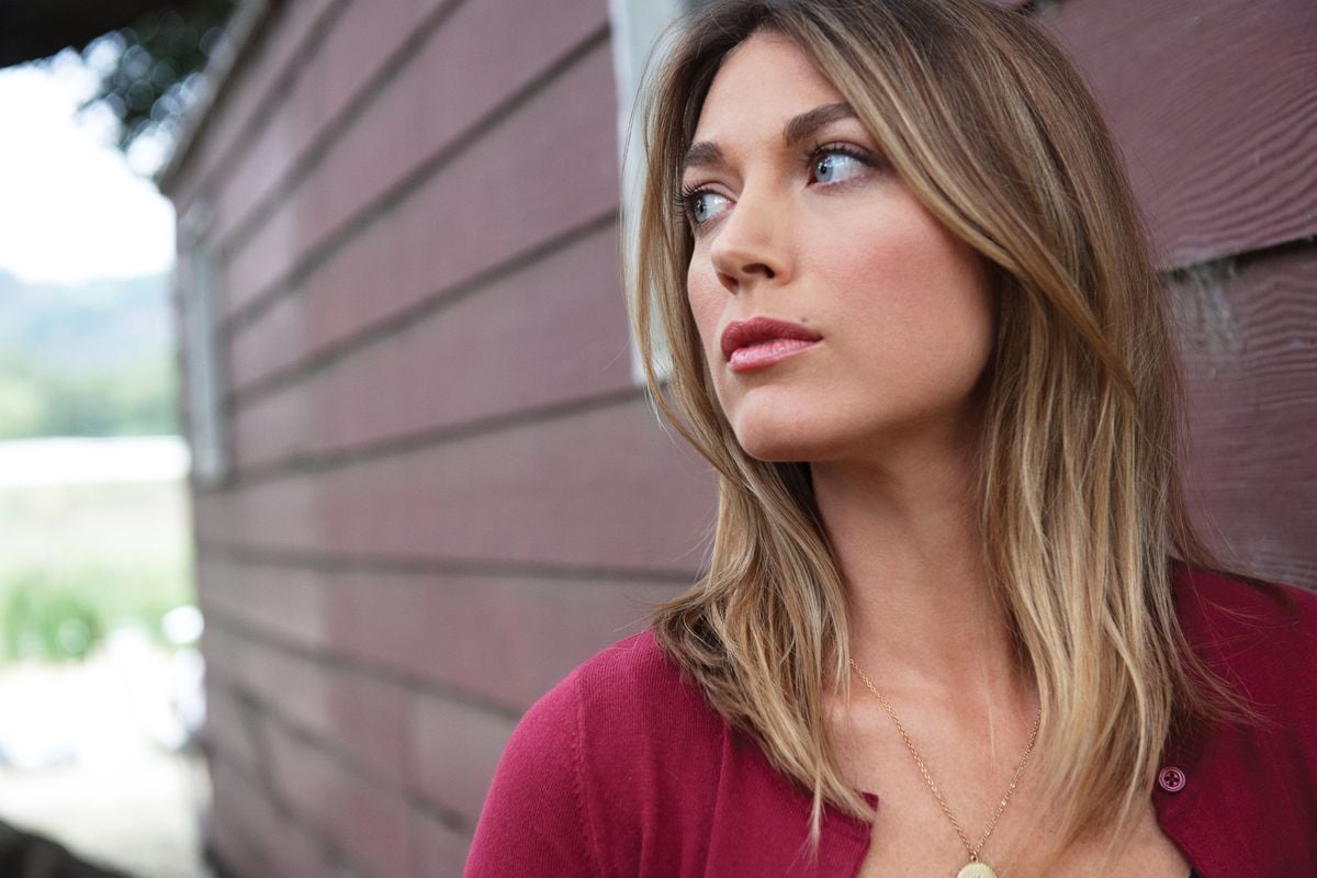 Justified: Justified : Foto Natalie Zea - 171 no 203 - AdoroCinema
