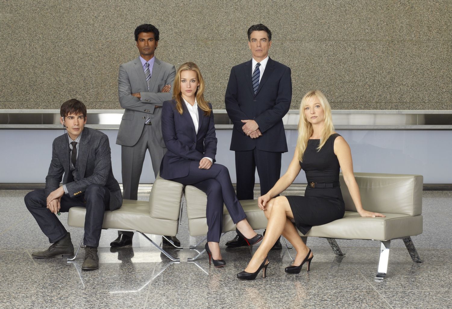 Covert Affairs : Fotos Kari Matchett, Christopher Gorham, Peter ...