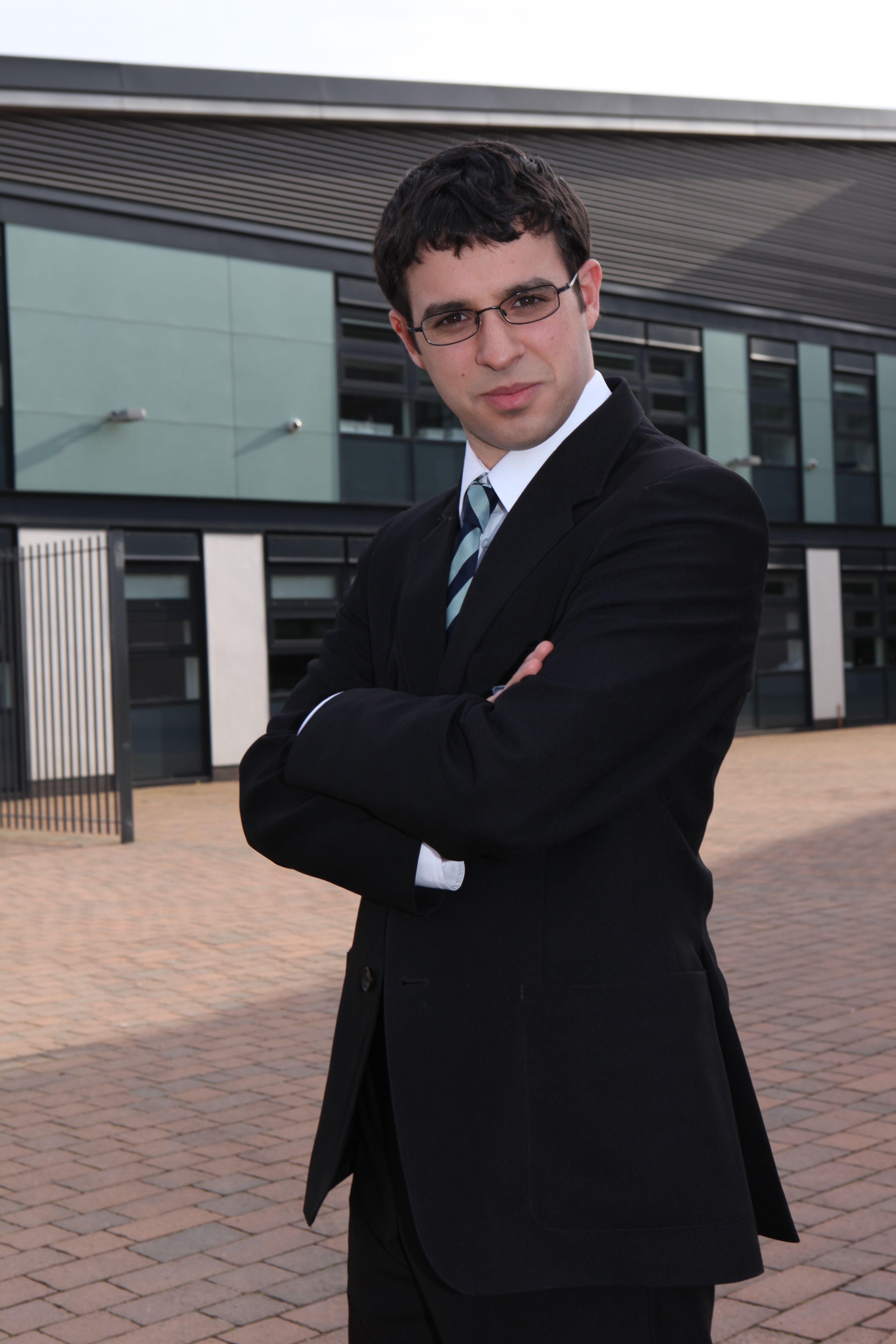 The Inbetweeners : Fotos Simon Bird - 50 no 55 - AdoroCinema