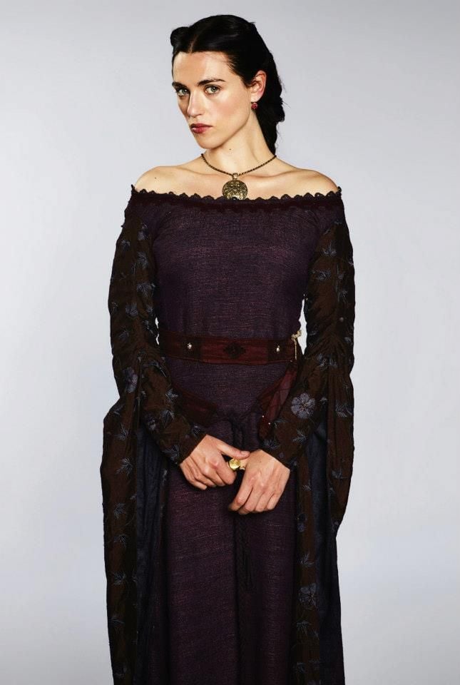 Labyrinth: Foto Katie McGrath - 12 no 34 - AdoroCinema