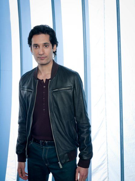 Continuum : Fotos Stephen Lobo - 12 no 53 - AdoroCinema