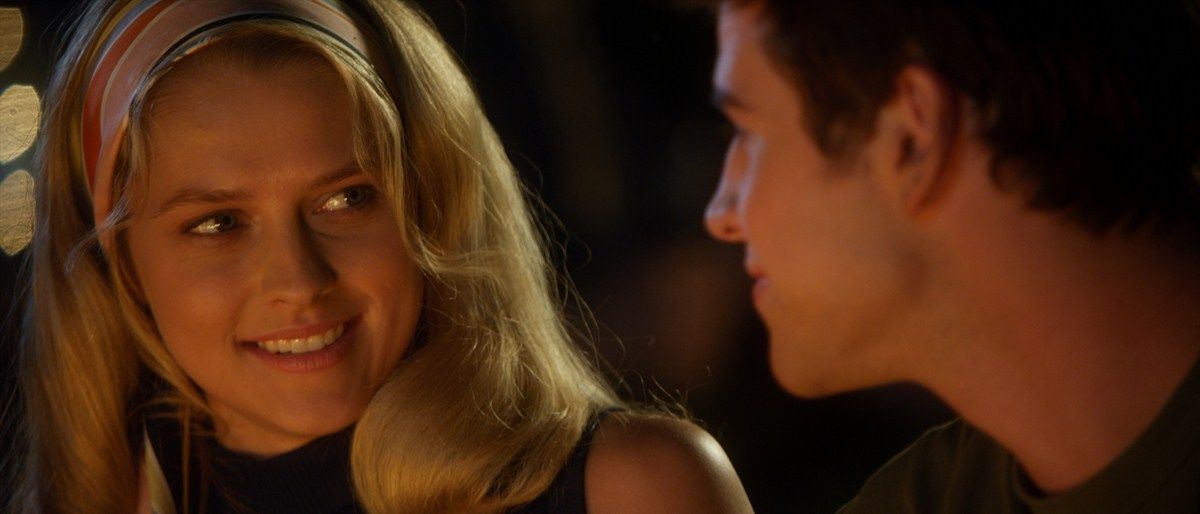 Foto de Liam Hemsworth - Por Amor e Honra : Fotos Teresa Palmer, Liam ...