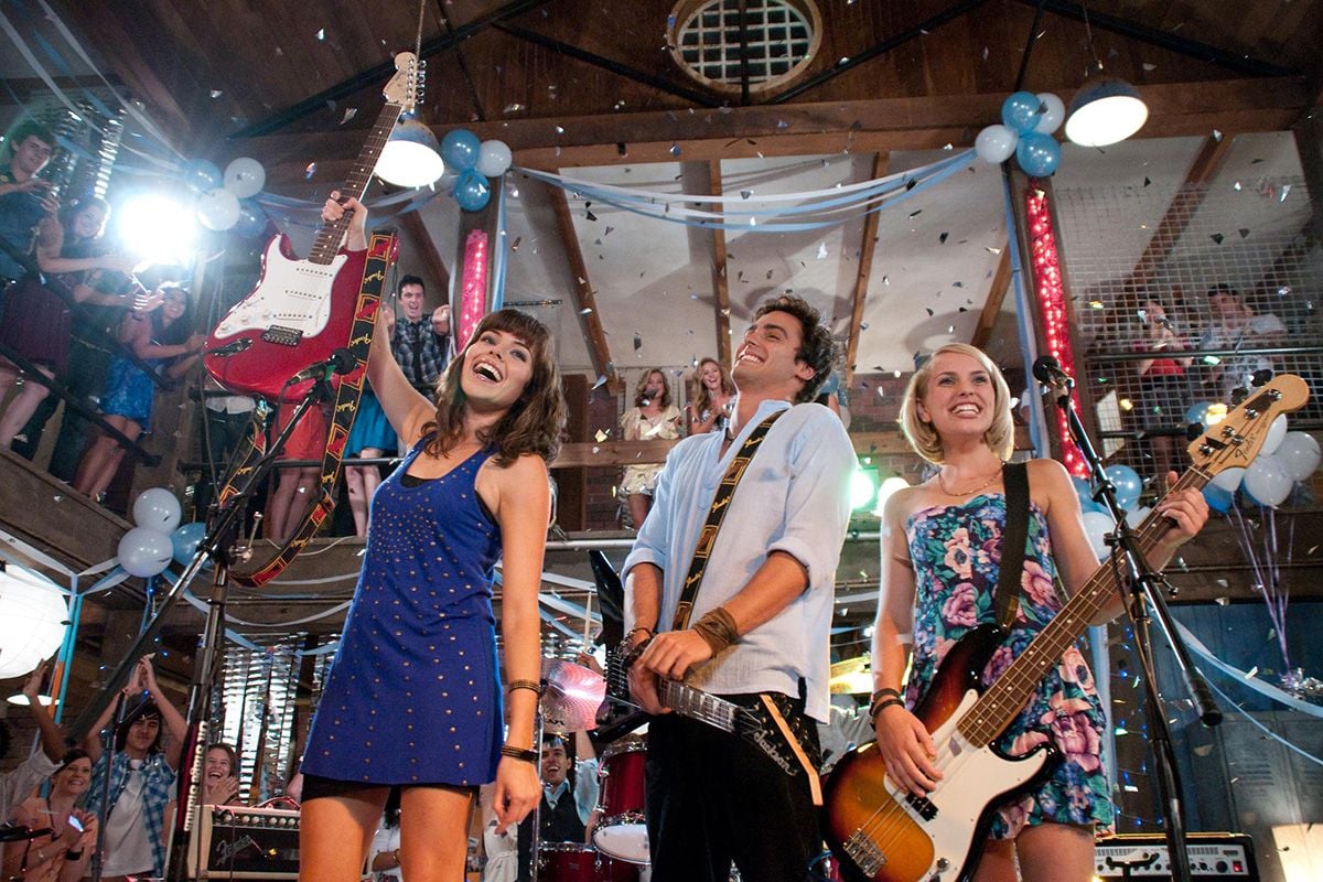 The Elephant Princess : Fotos Emily Robins, Richard Brancatisano, Maddy ...