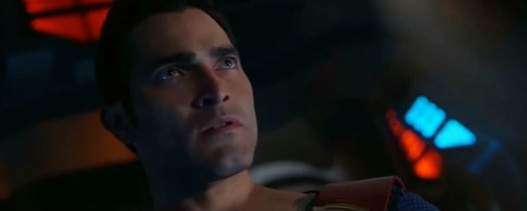 Supergirl luta contra Superman, General Zod e Rhea no trailer do final ...