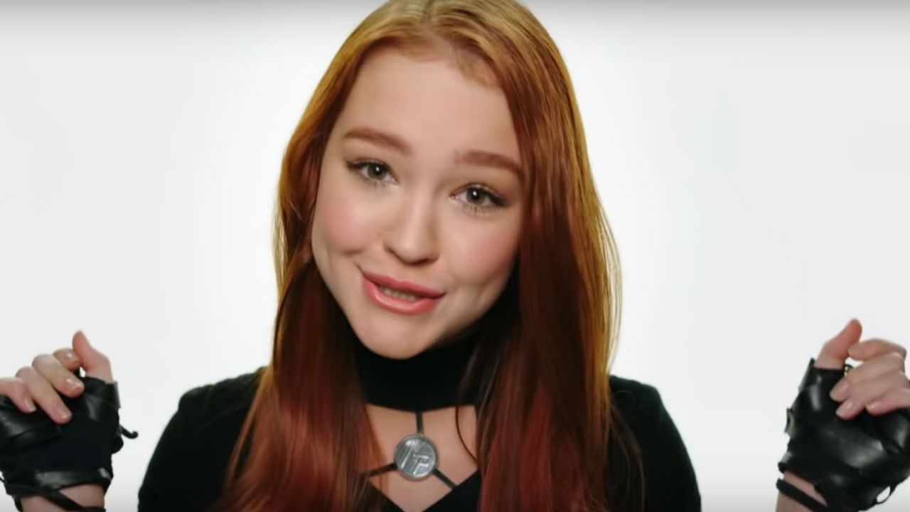 Kim Possible: Estrela da versão live-action canta a famosa música de ...