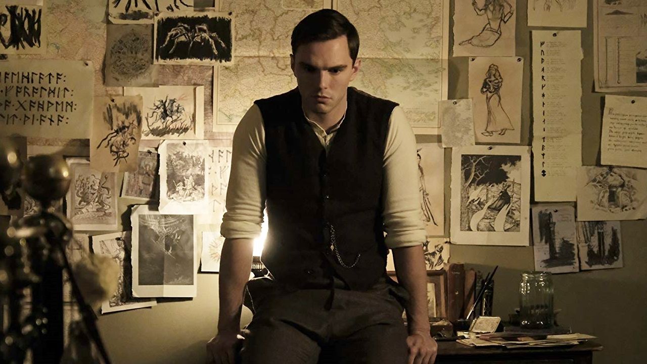 Tolkien: Nicholas Hoult e Lily Collins criam uma história em nova cena ...