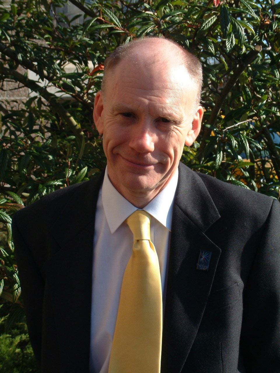 Hugh Fraser - AdoroCinema