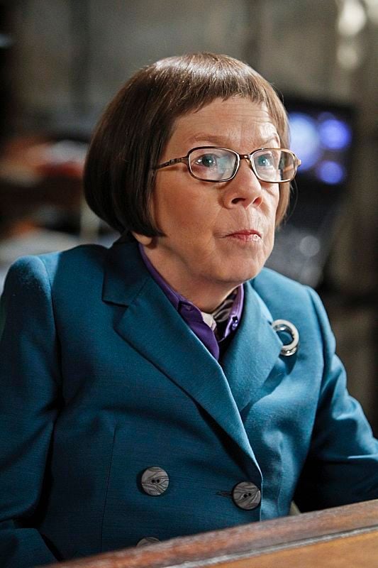 NCIS: Los Angeles : NCIS: Los Angeles : Fotos Linda Hunt - 349 no 639 ...