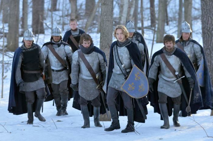 Reign : Reign : Fotos Toby Regbo - 179 no 327 - AdoroCinema