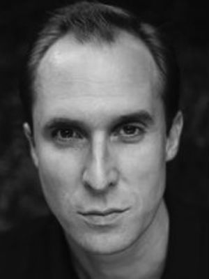 Andrew Brooke - AdoroCinema