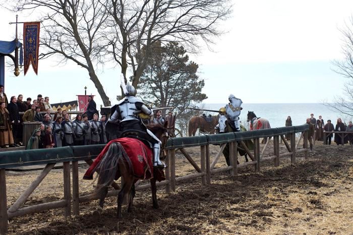 Reign : Reign : Fotos - 163 no 327 - AdoroCinema