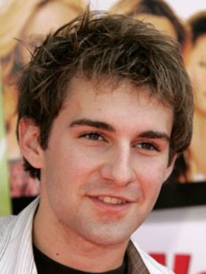 Miko Hughes - AdoroCinema