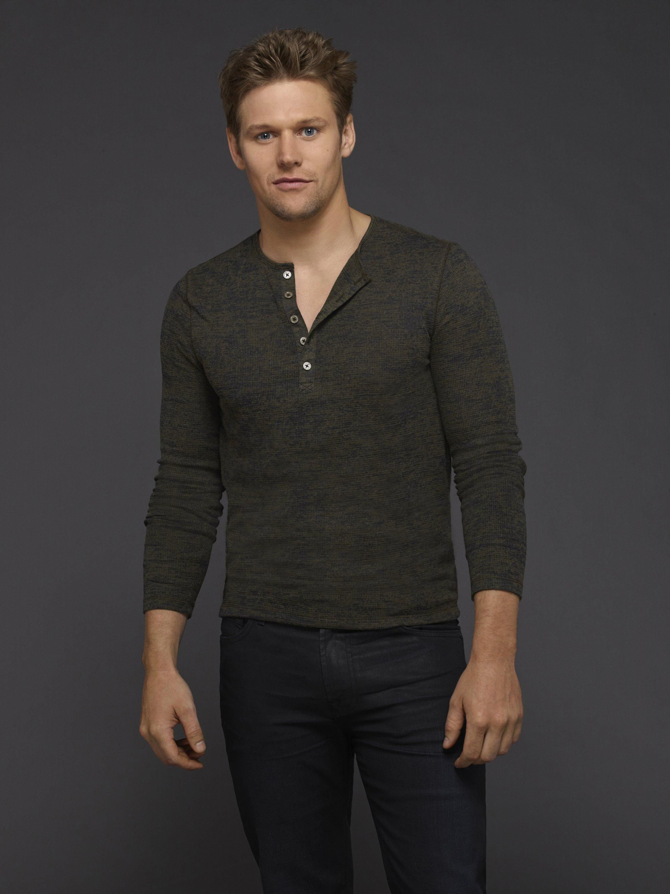 The Vampire Diaries : Fotos Zach Roerig - 312 no 812 - AdoroCinema