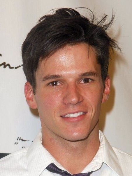 Mark Hapka - AdoroCinema