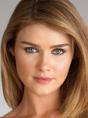 Sarah Mutch - AdoroCinema