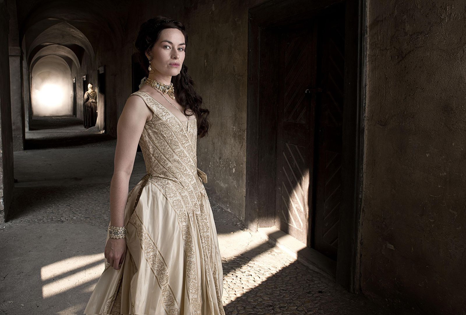 The Musketeers : Fotos Maimie McCoy - 50 no 75 - AdoroCinema