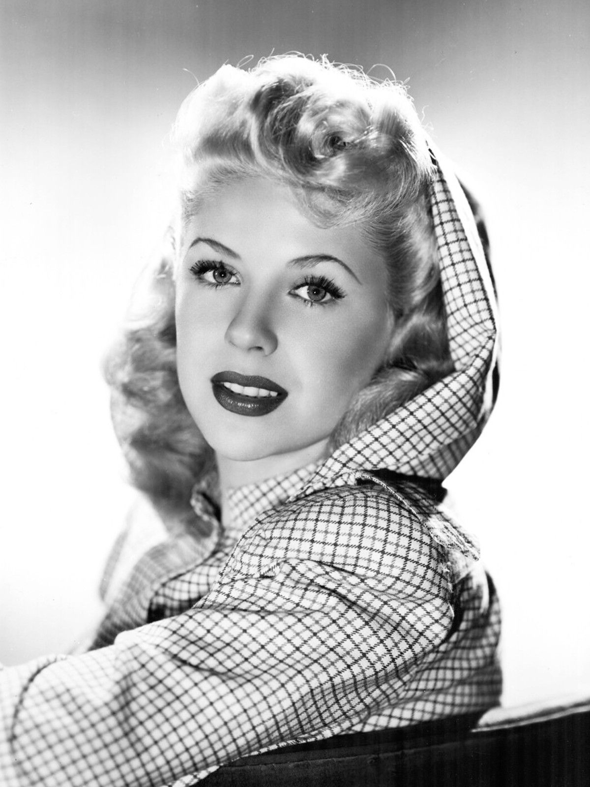 Marie McDonald - AdoroCinema