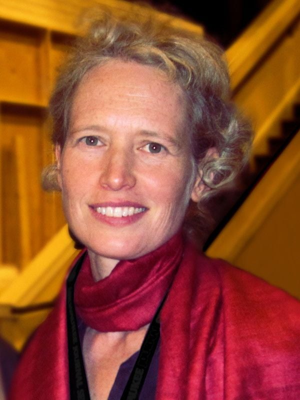 Alison Bagnall - AdoroCinema