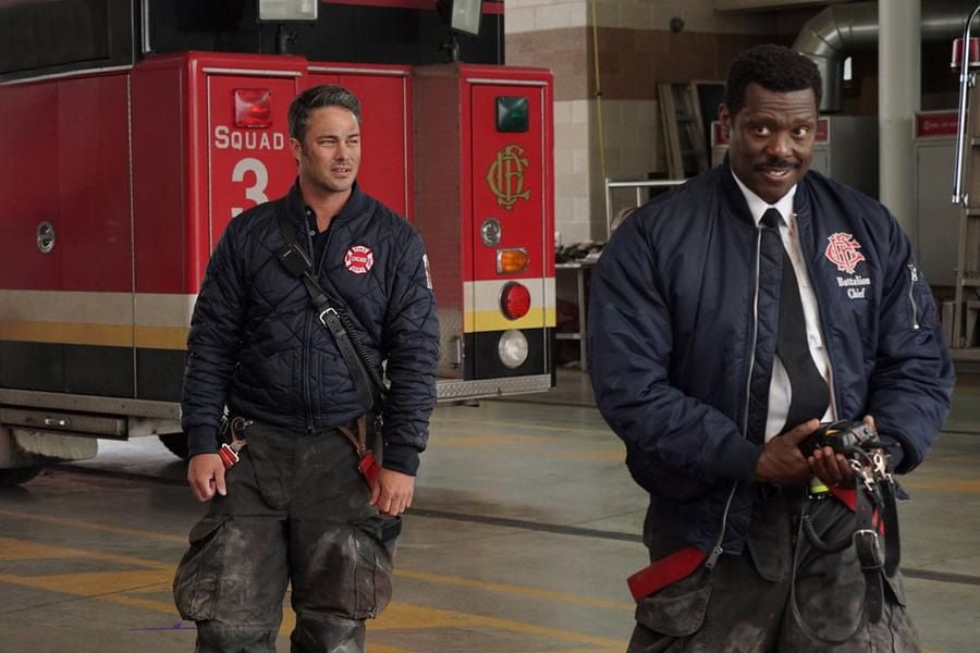 Chicago Fire : Chicago Fire : Fotos Taylor Kinney, Eamonn Walker - 344 ...
