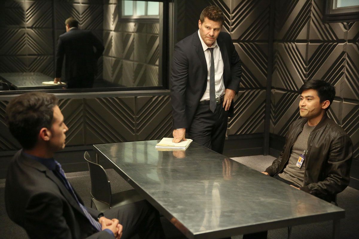 Bones : Bones : Fotos David Boreanaz - 28 no 633 - AdoroCinema