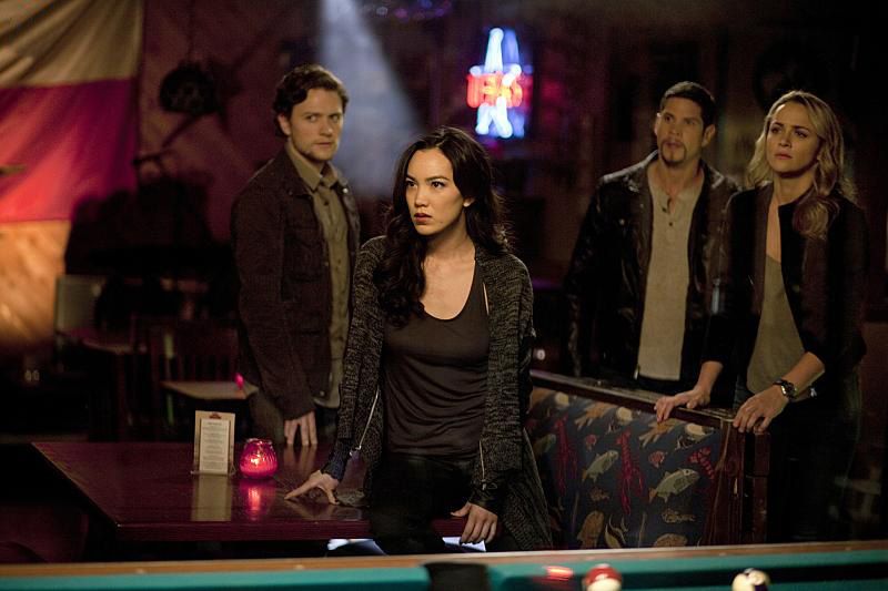 The Messengers : The Messengers : Fotos JD Pardo, Shantel VanSanten ...