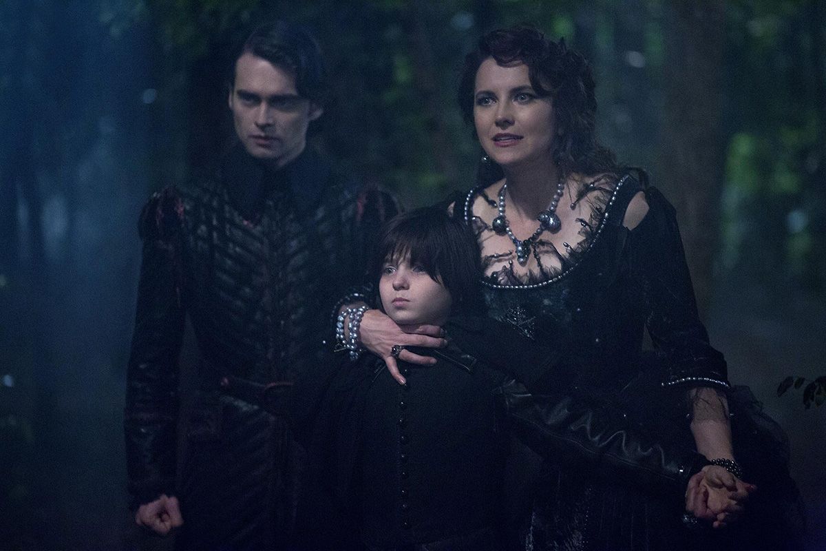 Salem : Salem : Fotos Lucy Lawless, Joe Doyle - 31 no 120 - AdoroCinema