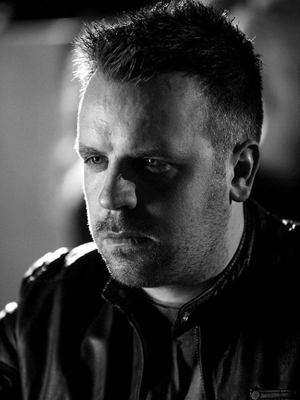 Simon Phillips - AdoroCinema