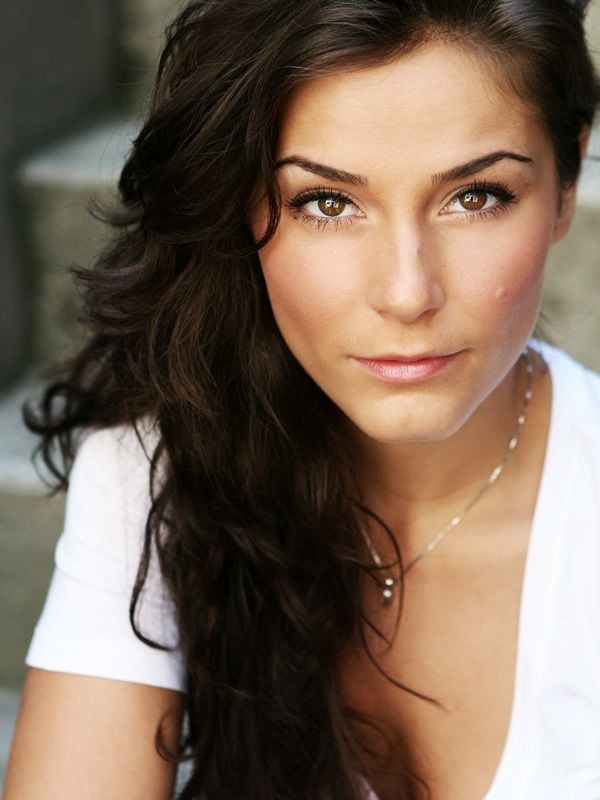 Elysia Rotaru : seus Filmes e séries em streaming - AdoroCinema