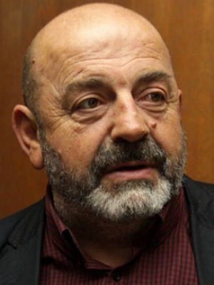 Enver Petrovci - AdoroCinema