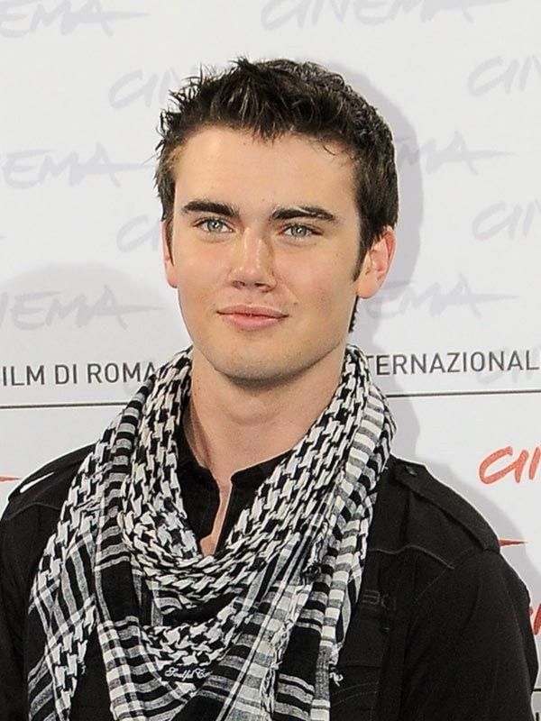 Cameron Bright - AdoroCinema
