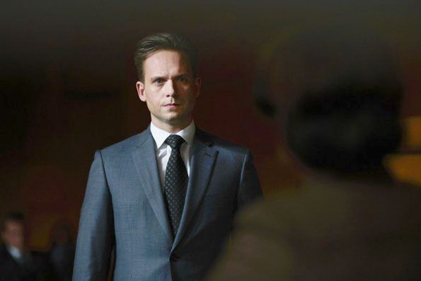 Suits : Suits : Fotos Patrick J. Adams - 311 no 636 - AdoroCinema