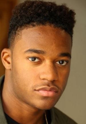 Christopher Meyer - AdoroCinema